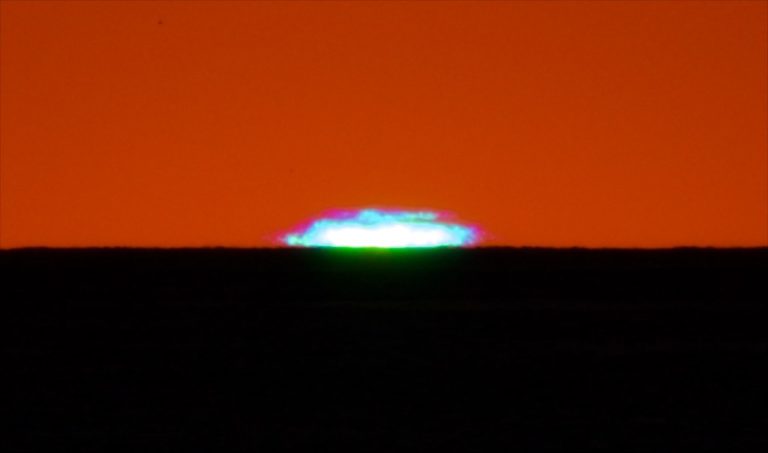The month of October is often a great time to see the green flash at ...