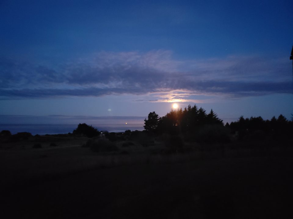Moonset over the Pacific Ocean…and a look at the smoke from the ...